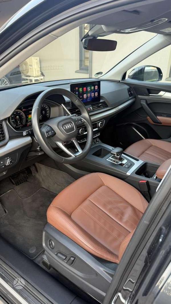 Grey Audi Q5 2021 in Vilnius, with an engine capacity of 1.98 L and mileage of 94 thousand km for 29990 €, photo 8 on AUTOMOTO.COM.LV