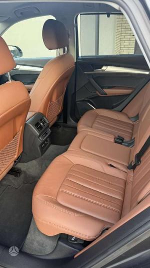 Pelēks Audi Q5 2021 Viļņa, ar dzinēja tilpumu 1.98 L un nobraukumu 94 tūkst. km par 29990 €, foto 12 vietnē AUTOMOTO.COM.LV