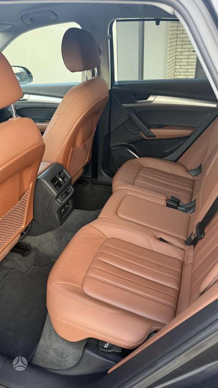 Pelēks Audi Q5 2021 Viļņa, ar dzinēja tilpumu 1.98 L un nobraukumu 94 tūkst. km par 29990 €, foto 12 vietnē AUTOMOTO.COM.LV