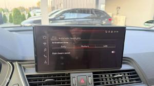 Pelēks Audi Q5 2021 Viļņa, ar dzinēja tilpumu 1.98 L un nobraukumu 94 tūkst. km par 29990 €, foto 29 vietnē AUTOMOTO.COM.LV
