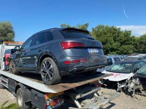 Grey Audi Q5 2021 in Taurage, with an engine capacity of 1.98 L and mileage of 60 thousand km for 12800 €, photo 4 on AUTOMOTO.COM.LV