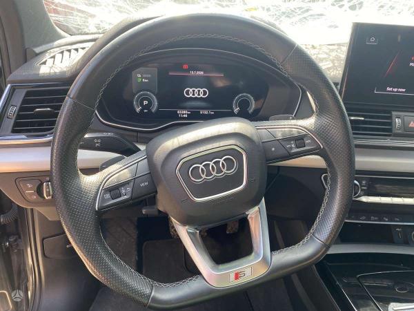 Grey Audi Q5 2021 in Taurage, with an engine capacity of 1.98 L and mileage of 63 thousand km for 11900 €, photo 6 on AUTOMOTO.COM.LV