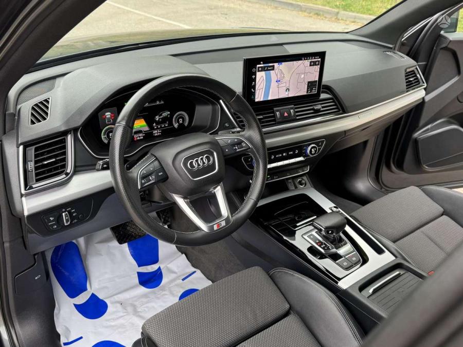 Pelēks Audi Q5 2021 Jonava, ar dzinēja tilpumu 2.00 L un nobraukumu 250 tūkst. km par 24950 €, foto 41 vietnē AUTOMOTO.COM.LV