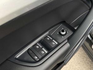 Pelēks Audi Q5 2021 Jonava, ar dzinēja tilpumu 2.00 L un nobraukumu 250 tūkst. km par 24950 €, foto 42 vietnē AUTOMOTO.COM.LV