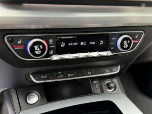 Pelēks Audi Q5 2021 Jonava, ar dzinēja tilpumu 2.00 L un nobraukumu 250 tūkst. km par 24950 €, foto 53 vietnē AUTOMOTO.COM.LV