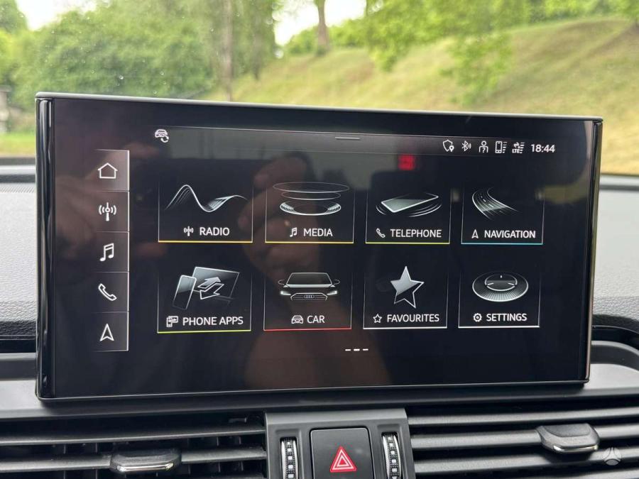 Pelēks Audi Q5 2021 Jonava, ar dzinēja tilpumu 2.00 L un nobraukumu 250 tūkst. km par 24950 €, foto 60 vietnē AUTOMOTO.COM.LV