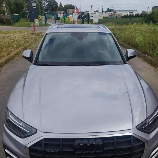 Grey Audi Q5 2021 in Kaunas, with an engine capacity of 1.98 L and mileage of 63 thousand km for 25800 €, photo 9 on AUTOMOTO.COM.LV
