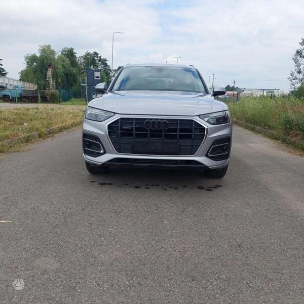 Grey Audi Q5 2021 in Kaunas, with an engine capacity of 1.98 L and mileage of 63 thousand km for 25800 €, photo 10 on AUTOMOTO.COM.LV