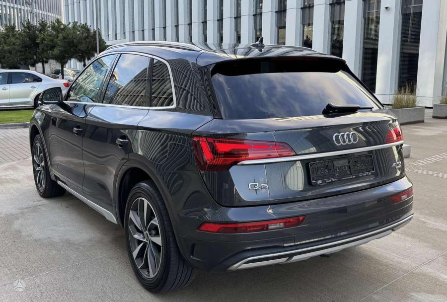 Pelēks Audi Q5 2021 Viļņa, ar dzinēja tilpumu 1.98 L un nobraukumu 281 tūkst. km par 23500 €, foto 7 vietnē AUTOMOTO.COM.LV