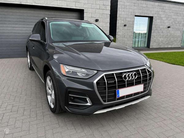 Grey Audi Q5 2021 in Mazeikiai, with an engine capacity of 1.98 L and mileage of 240 thousand km for 20100 €, photo 2 on AUTOMOTO.COM.LV