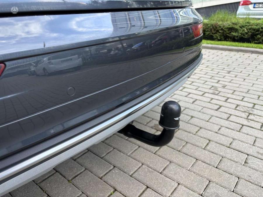 Grey Audi Q5 2021 in Vilnius, with an engine capacity of 1.98 L and mileage of 281 thousand km for 23100 €, photo 30 on AUTOMOTO.COM.LV