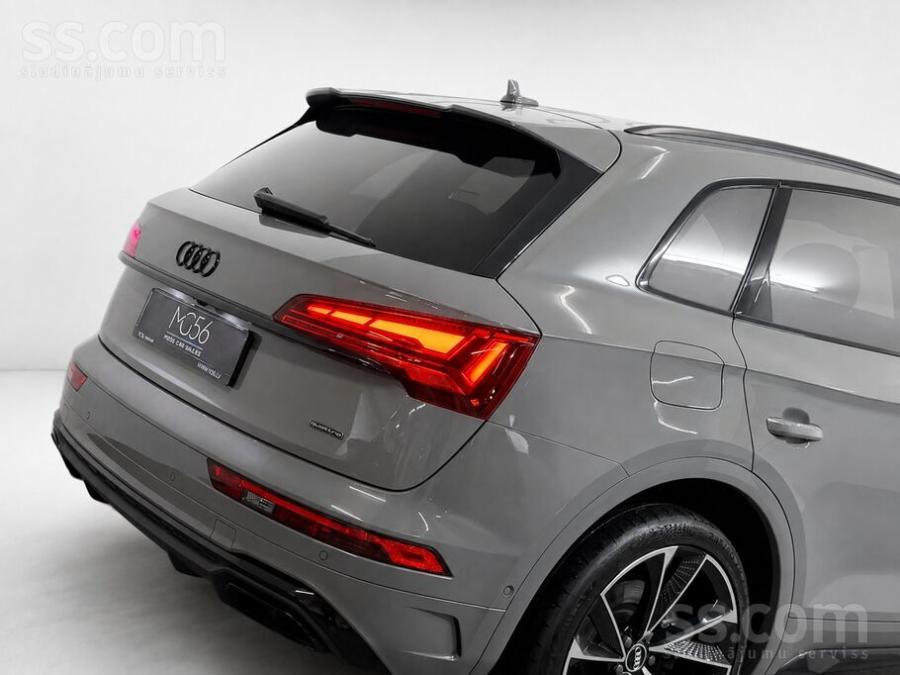 Pelēks Audi Q5 2021 Rīga, ar dzinēja tilpumu 2.00 L un nobraukumu 111 tūkst. km par 35900 €, foto 24 vietnē AUTOMOTO.COM.LV