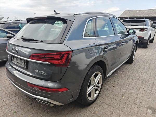 Grey Audi Q5 2021 in Mazeikiai, with an engine capacity of 1.98 L and mileage of 125 thousand km for 18999 €, photo 4 on AUTOMOTO.COM.LV