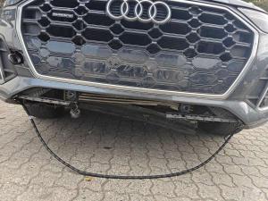 Grey Audi Q5 2021 in Mazeikiai, with an engine capacity of 1.98 L and mileage of 125 thousand km for 18999 €, photo 6 on AUTOMOTO.COM.LV