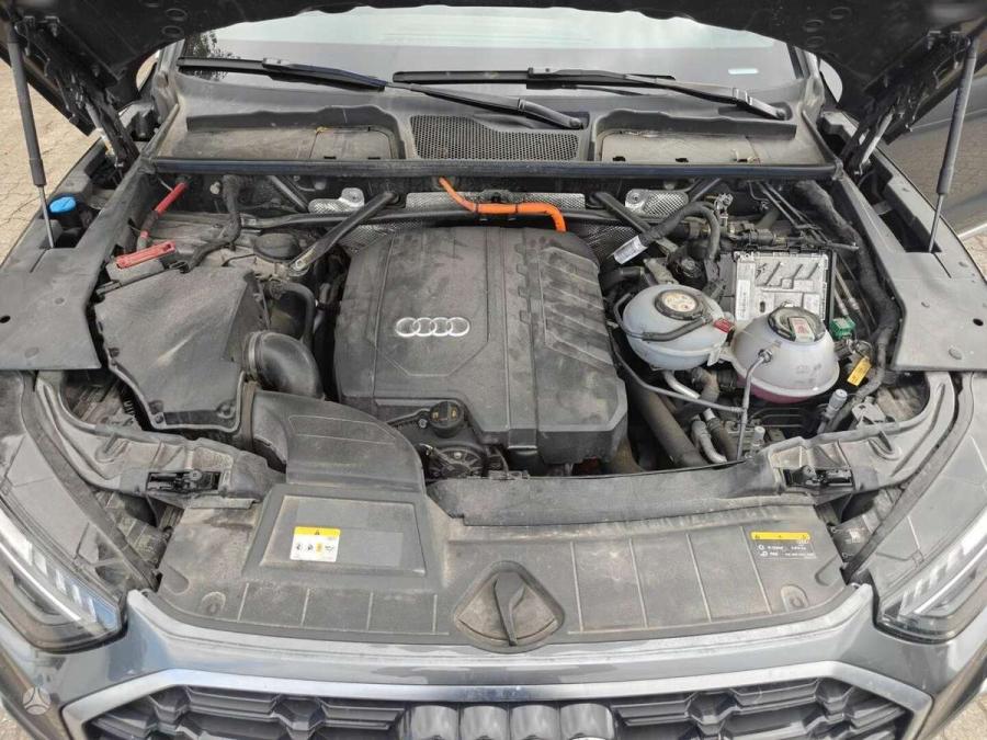 Grey Audi Q5 2021 in Mazeikiai, with an engine capacity of 1.98 L and mileage of 125 thousand km for 18999 €, photo 7 on AUTOMOTO.COM.LV