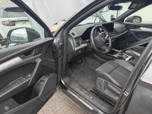 Grey Audi Q5 2021 in Mazeikiai, with an engine capacity of 1.98 L and mileage of 125 thousand km for 18999 €, photo 8 on AUTOMOTO.COM.LV