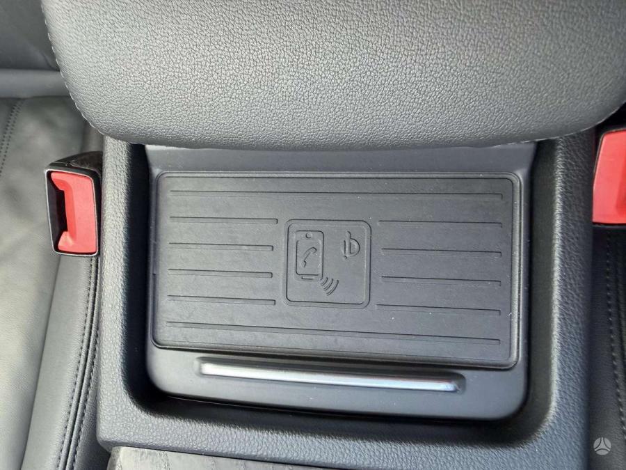 Grey Audi Q5 2021 in Siauliai, with an engine capacity of 1.97 L and mileage of 162 thousand km for 32990 €, photo 31 on AUTOMOTO.COM.LV