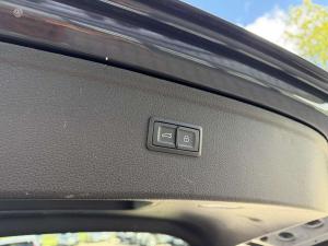 Grey Audi Q5 2021 in Siauliai, with an engine capacity of 1.97 L and mileage of 162 thousand km for 32990 €, photo 38 on AUTOMOTO.COM.LV