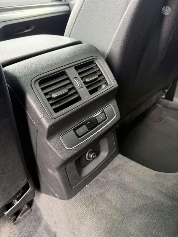 Audi Q5 2021 Kauņa vietnē Pelēks Audi Q5 2021 Kauņa, ar dzinēja tilpumu 2.00 L un nobraukumu 167 tūkst. km par 33000 €, foto 11 vietnē AUTOMOTO.COM.LV