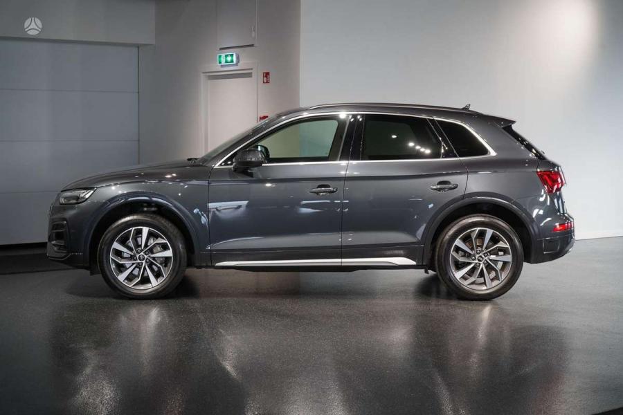 Pelēks Audi Q5 2021 Viļņa, ar dzinēja tilpumu 1.97 L un nobraukumu 83 tūkst. km par 31900 €, foto 3 vietnē AUTOMOTO.COM.LV
