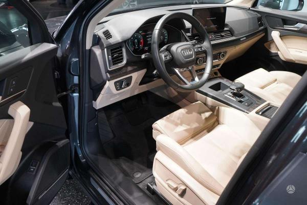 Audi Q5 2021 Viļņa vietnē Pelēks Audi Q5 2021 Viļņa, ar dzinēja tilpumu 1.97 L un nobraukumu 83 tūkst. km par 31900 €, foto 9 vietnē AUTOMOTO.COM.LV