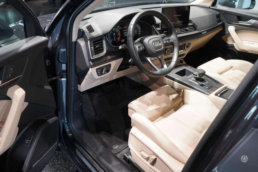 Pelēks Audi Q5 2021 Viļņa, ar dzinēja tilpumu 1.97 L un nobraukumu 83 tūkst. km par 31900 €, foto 9 vietnē AUTOMOTO.COM.LV