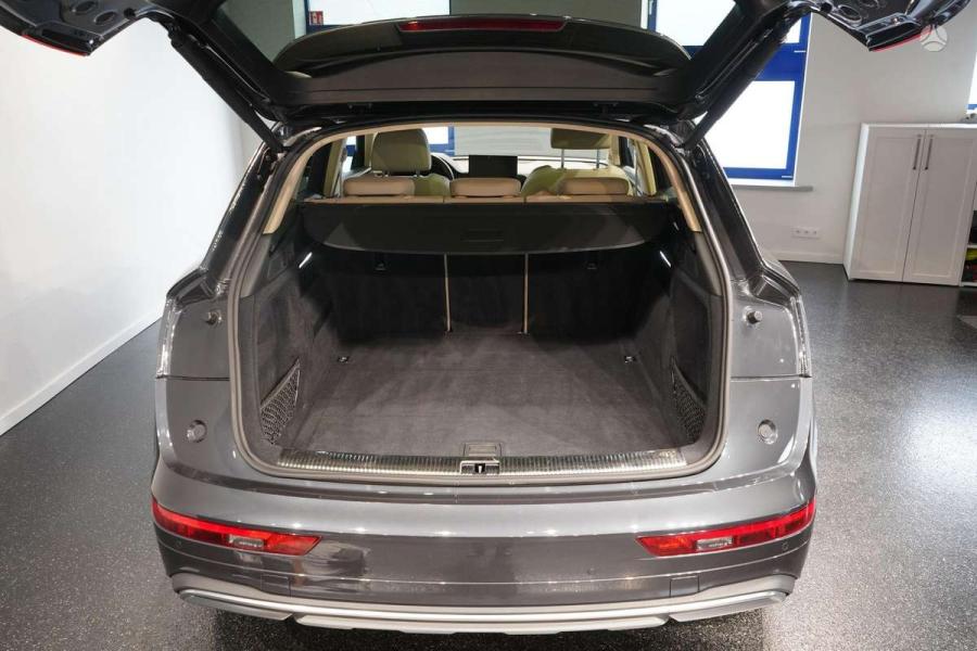 Pelēks Audi Q5 2021 Viļņa, ar dzinēja tilpumu 1.97 L un nobraukumu 83 tūkst. km par 31900 €, foto 15 vietnē AUTOMOTO.COM.LV