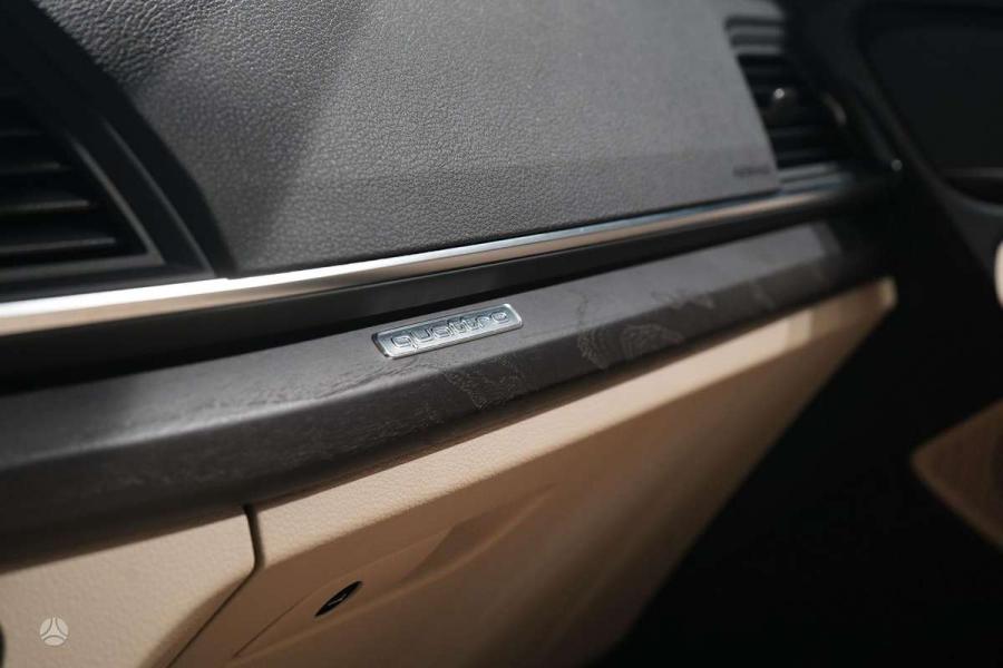 Pelēks Audi Q5 2021 Viļņa, ar dzinēja tilpumu 1.97 L un nobraukumu 83 tūkst. km par 31900 €, foto 25 vietnē AUTOMOTO.COM.LV