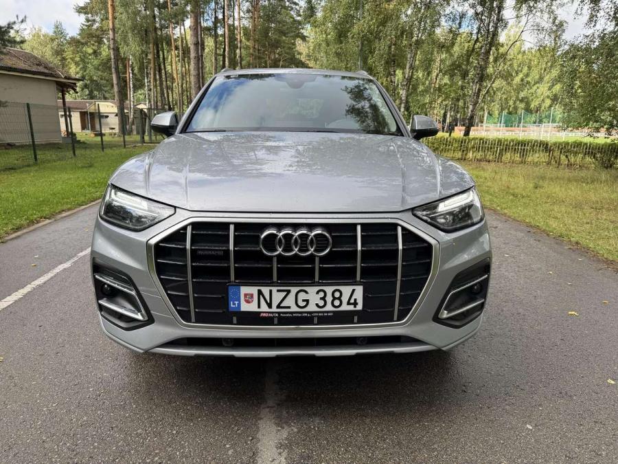 Grey Audi Q5 2021 in Pasvalys, with an engine capacity of 1.98 L and mileage of 58 thousand km for 28999 €, photo 3 on AUTOMOTO.COM.LV