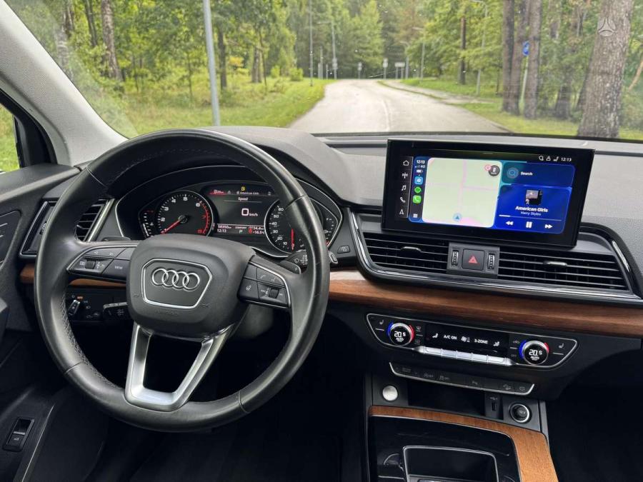 Grey Audi Q5 2021 in Pasvalys, with an engine capacity of 1.98 L and mileage of 58 thousand km for 28999 €, photo 12 on AUTOMOTO.COM.LV