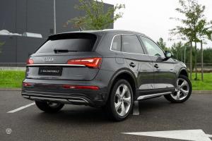 Grey Audi Q5 2021 in Vilnius, with an engine capacity of 1.98 L and mileage of 17 thousand km for 31500 €, photo 5 on AUTOMOTO.COM.LV