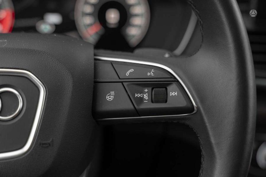 Grey Audi Q5 2021 in Vilnius, with an engine capacity of 1.98 L and mileage of 17 thousand km for 31500 €, photo 19 on AUTOMOTO.COM.LV