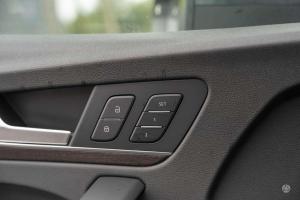 Grey Audi Q5 2021 in Vilnius, with an engine capacity of 1.98 L and mileage of 17 thousand km for 31500 €, photo 27 on AUTOMOTO.COM.LV