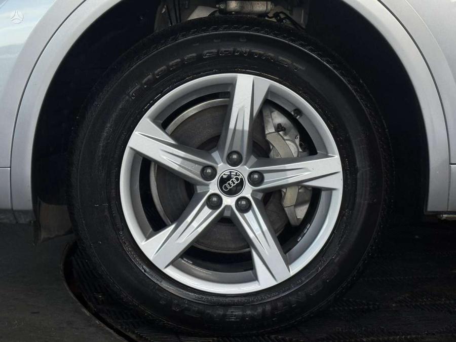 Pelēks Audi Q5 2021 Kauņa, ar dzinēja tilpumu 1.98 L un nobraukumu 64 tūkst. km par 26990 €, foto 8 vietnē AUTOMOTO.COM.LV