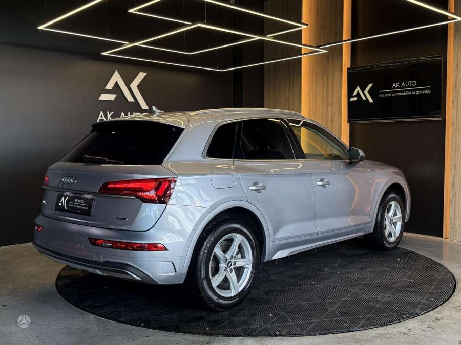 Pelēks Audi Q5 2021 Kauņa, ar dzinēja tilpumu 1.98 L un nobraukumu 64 tūkst. km par 26990 €, foto 13 vietnē AUTOMOTO.COM.LV
