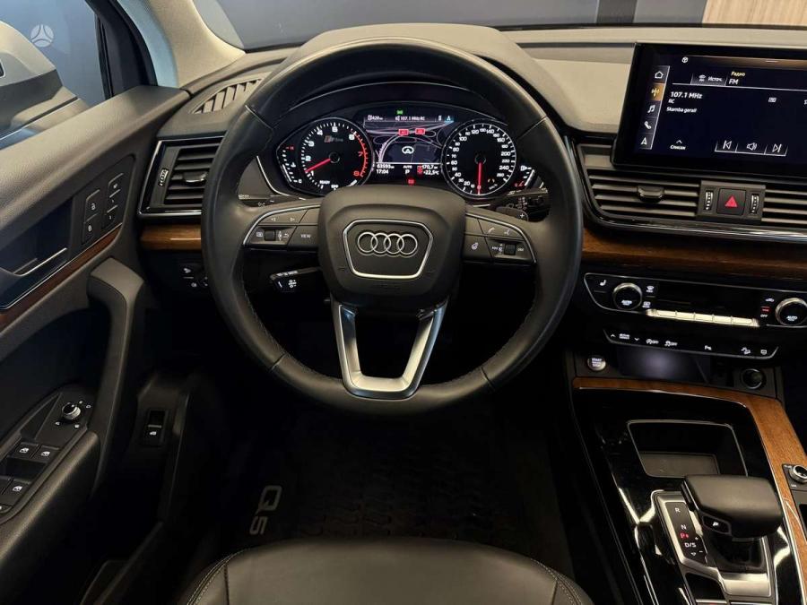 Pelēks Audi Q5 2021 Kauņa, ar dzinēja tilpumu 1.98 L un nobraukumu 64 tūkst. km par 26990 €, foto 16 vietnē AUTOMOTO.COM.LV