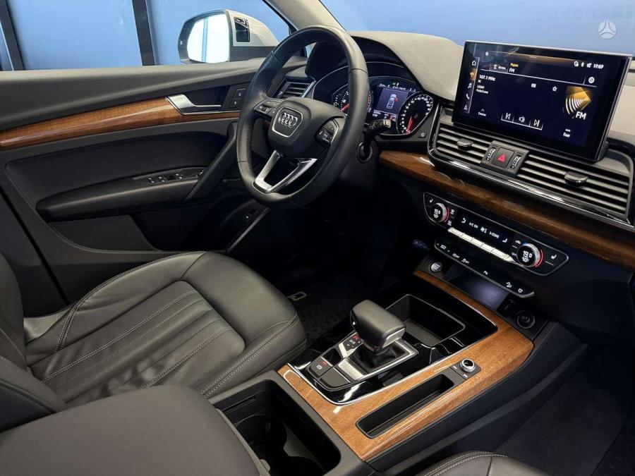Pelēks Audi Q5 2021 Kauņa, ar dzinēja tilpumu 1.98 L un nobraukumu 64 tūkst. km par 26990 €, foto 19 vietnē AUTOMOTO.COM.LV