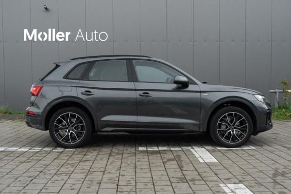 Pelēks Audi Q5 2021 Viļņa, ar dzinēja tilpumu 2.00 L un nobraukumu 46 tūkst. km par 35600 €, foto 8 vietnē AUTOMOTO.COM.LV