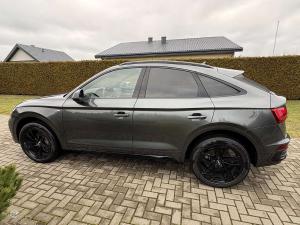 Pelēks Audi Q5 2022 Alīta, ar dzinēja tilpumu 2.00 L un nobraukumu 67 tūkst. km par 35500 €, foto 6 vietnē AUTOMOTO.COM.LV