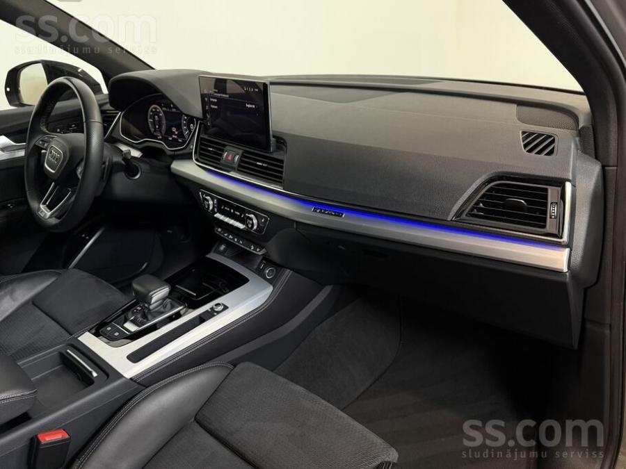 Pelēks Audi Q5 2022 Rīga, ar dzinēja tilpumu 2.00 L un nobraukumu 120 tūkst. km par 38900 €, foto 7 vietnē AUTOMOTO.COM.LV