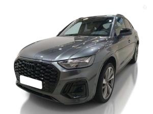 Grey Audi Q5 2022 in Vilnius, with an engine capacity of 2.00 L and mileage of 112 thousand km for 34690 €, photo  on AUTOMOTO.COM.LV