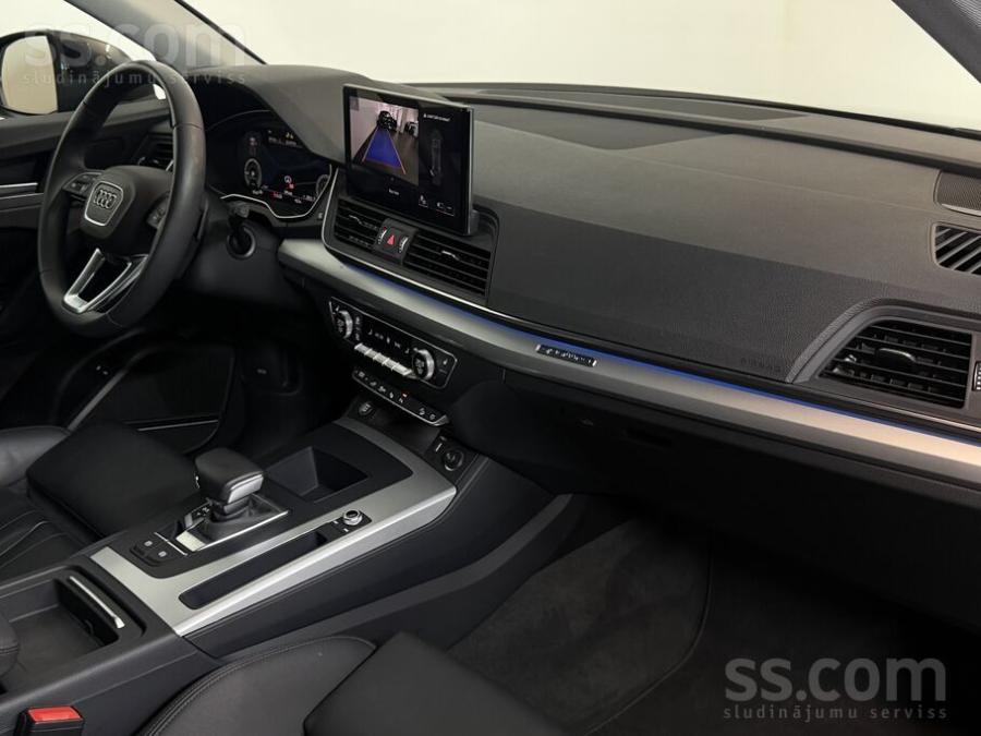 Pelēks Audi Q5 2022 Rīga, ar dzinēja tilpumu 2.00 L un nobraukumu 100 tūkst. km par 37900 €, foto 7 vietnē AUTOMOTO.COM.LV