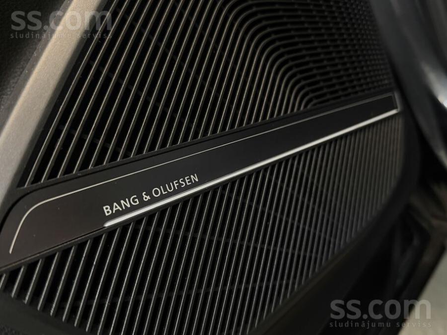 Pelēks Audi Q5 2022 Rīga, ar dzinēja tilpumu 2.00 L un nobraukumu 100 tūkst. km par 37900 €, foto 12 vietnē AUTOMOTO.COM.LV