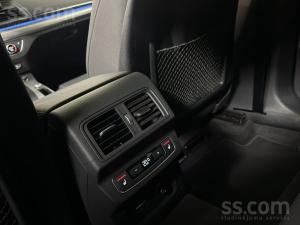 Pelēks Audi Q5 2022 Rīga, ar dzinēja tilpumu 2.00 L un nobraukumu 100 tūkst. km par 37900 €, foto 18 vietnē AUTOMOTO.COM.LV