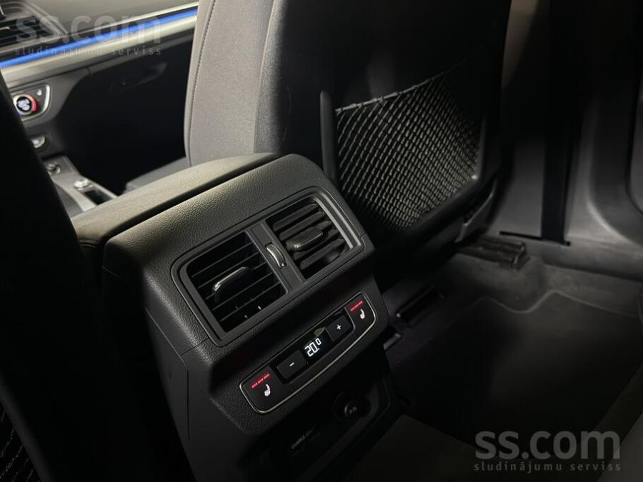 Pelēks Audi Q5 2022 Rīga, ar dzinēja tilpumu 2.00 L un nobraukumu 100 tūkst. km par 37900 €, foto 18 vietnē AUTOMOTO.COM.LV
