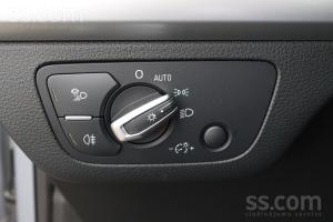 Pelēks Audi Q5 2022 Rīga, ar dzinēja tilpumu 2.00 L un nobraukumu 42 tūkst. km par 32600 €, foto 24 vietnē AUTOMOTO.COM.LV