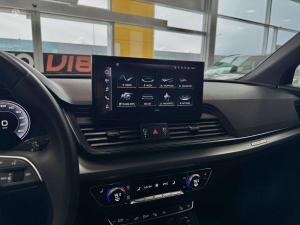 Grey Audi Q5 2022 in Vilnius, with an engine capacity of 2.00 L and mileage of 149 thousand km for 32555 €, photo 15 on AUTOMOTO.COM.LV
