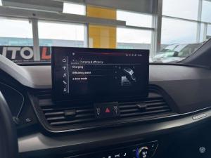 Grey Audi Q5 2022 in Vilnius, with an engine capacity of 2.00 L and mileage of 149 thousand km for 32555 €, photo 23 on AUTOMOTO.COM.LV