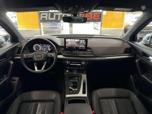 Grey Audi Q5 2022 in Vilnius, with an engine capacity of 2.00 L and mileage of 149 thousand km for 32555 €, photo 26 on AUTOMOTO.COM.LV