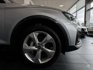 Grey Audi Q5 2022 in Vilnius, with an engine capacity of 2.00 L and mileage of 149 thousand km for 32555 €, photo 32 on AUTOMOTO.COM.LV